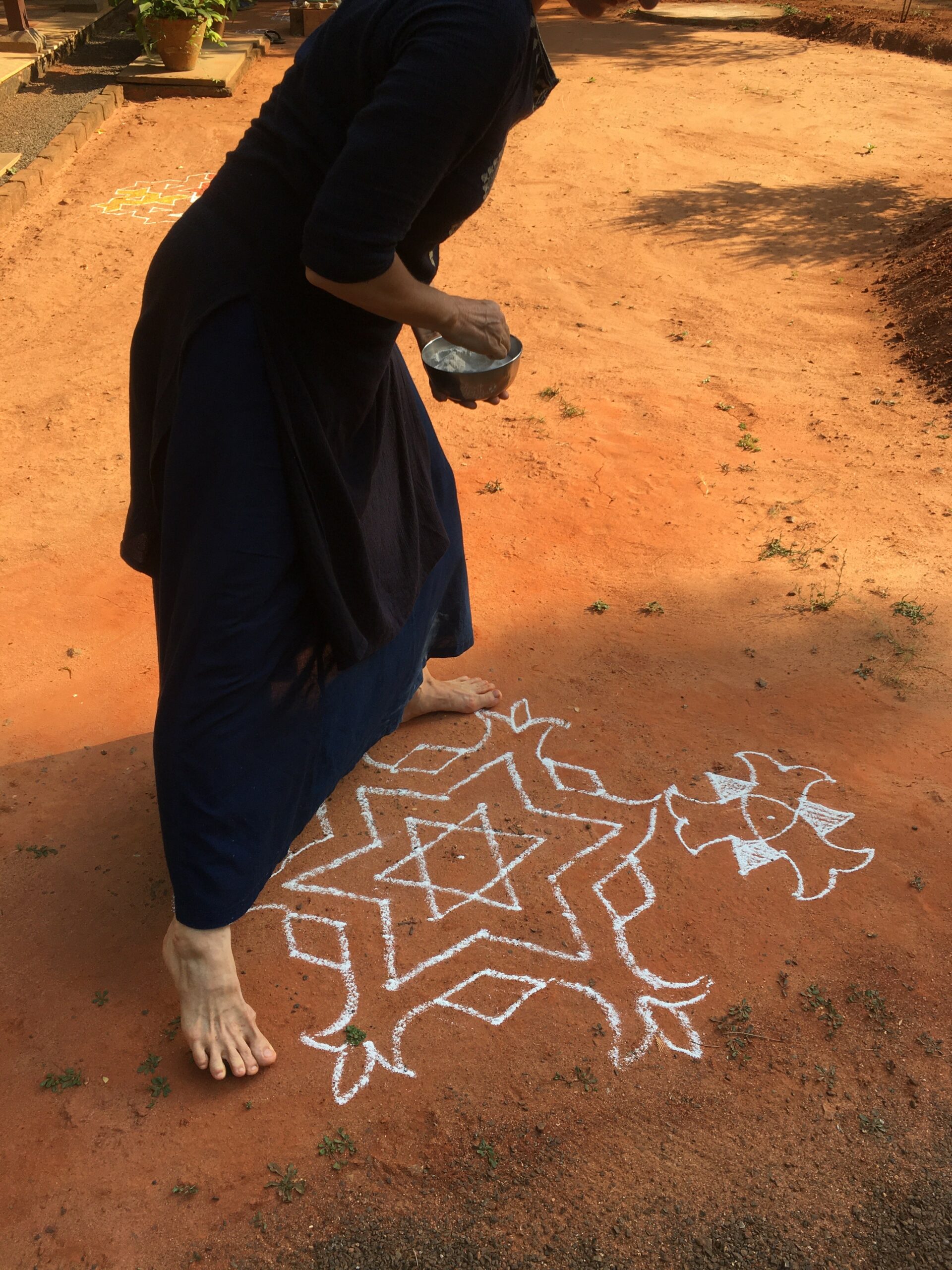 The Magic of Kolams » The Auroville Adventure